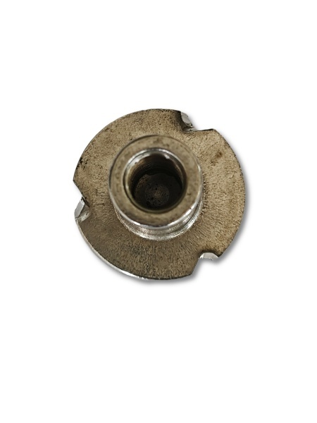 Pre embedded nut for stone honeycomb composited panels